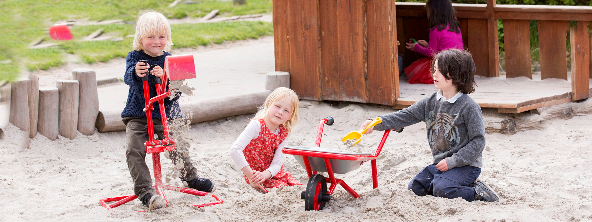 Outdoor activities ideas for young children | Profile Education